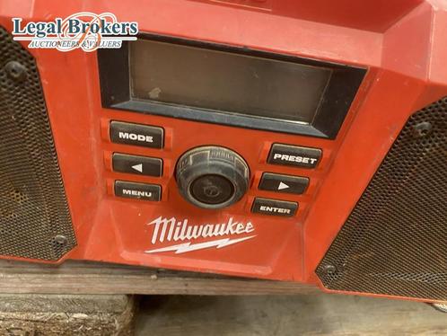 ② MILWAWKEE Werfradio — Outillage | Autres Machines — 2ememain