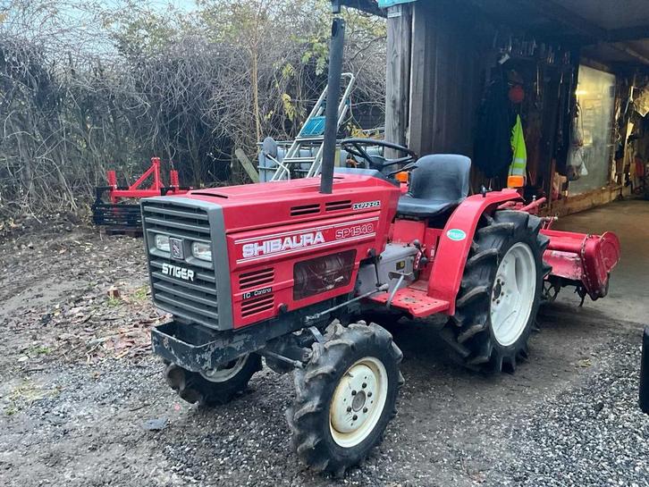 ② Online veiling - Shibaura SP1540 inclusief frees — Landbouw ...