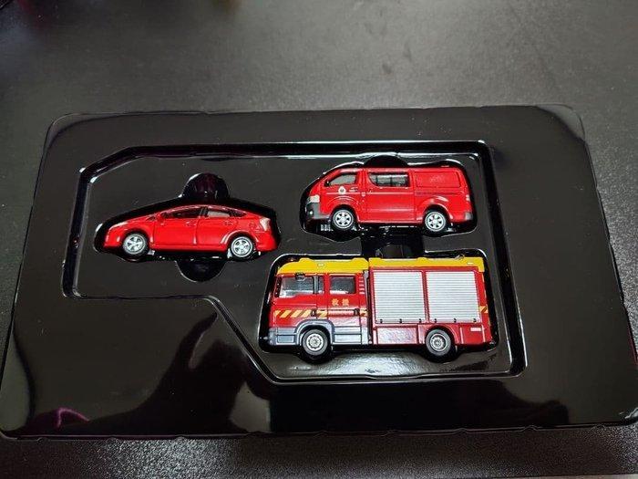 ② TINY Micro Fire Engine Set of 3 – Hong Kong Fire Vehicles ...