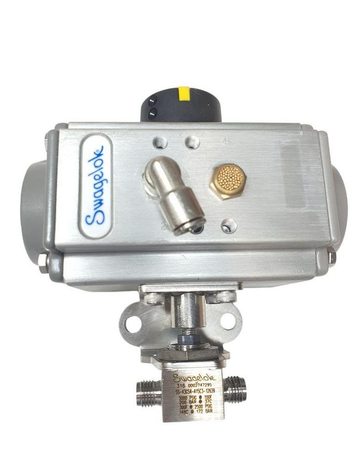 ② Swagelok A15-series Pneumatic Valve Actuator — Bricolage & Rénovation ...